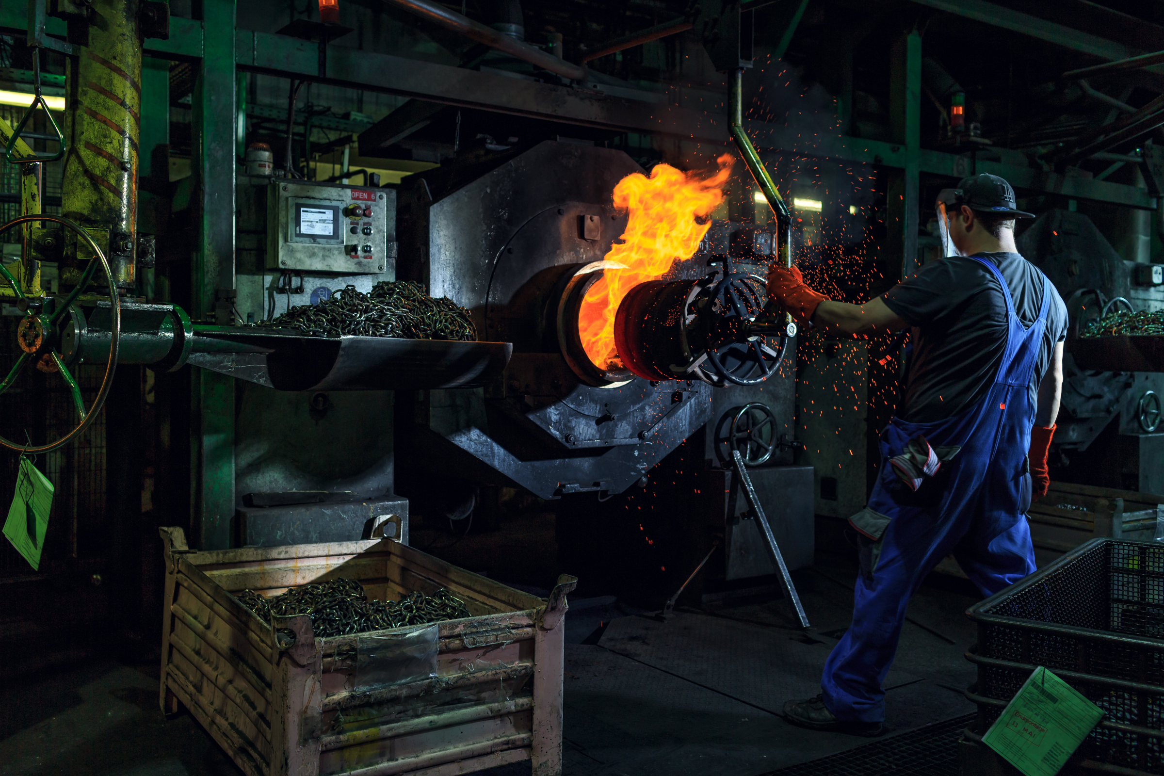 pewag USA - World Class Chain Solutions Since 1479